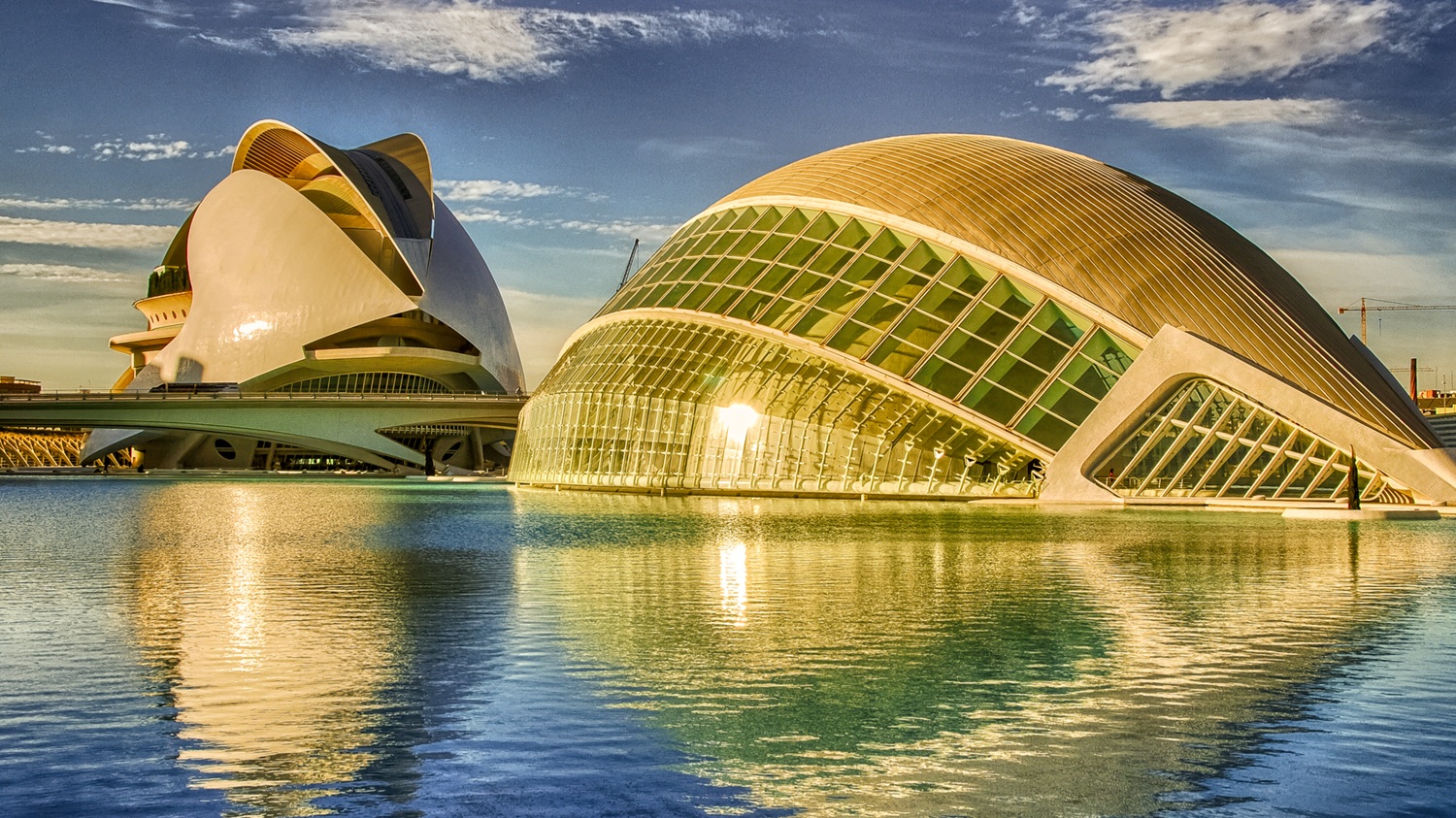 Culturele hoogtepunten van Spanje’s regio’s: Catalonië, Valencia ...