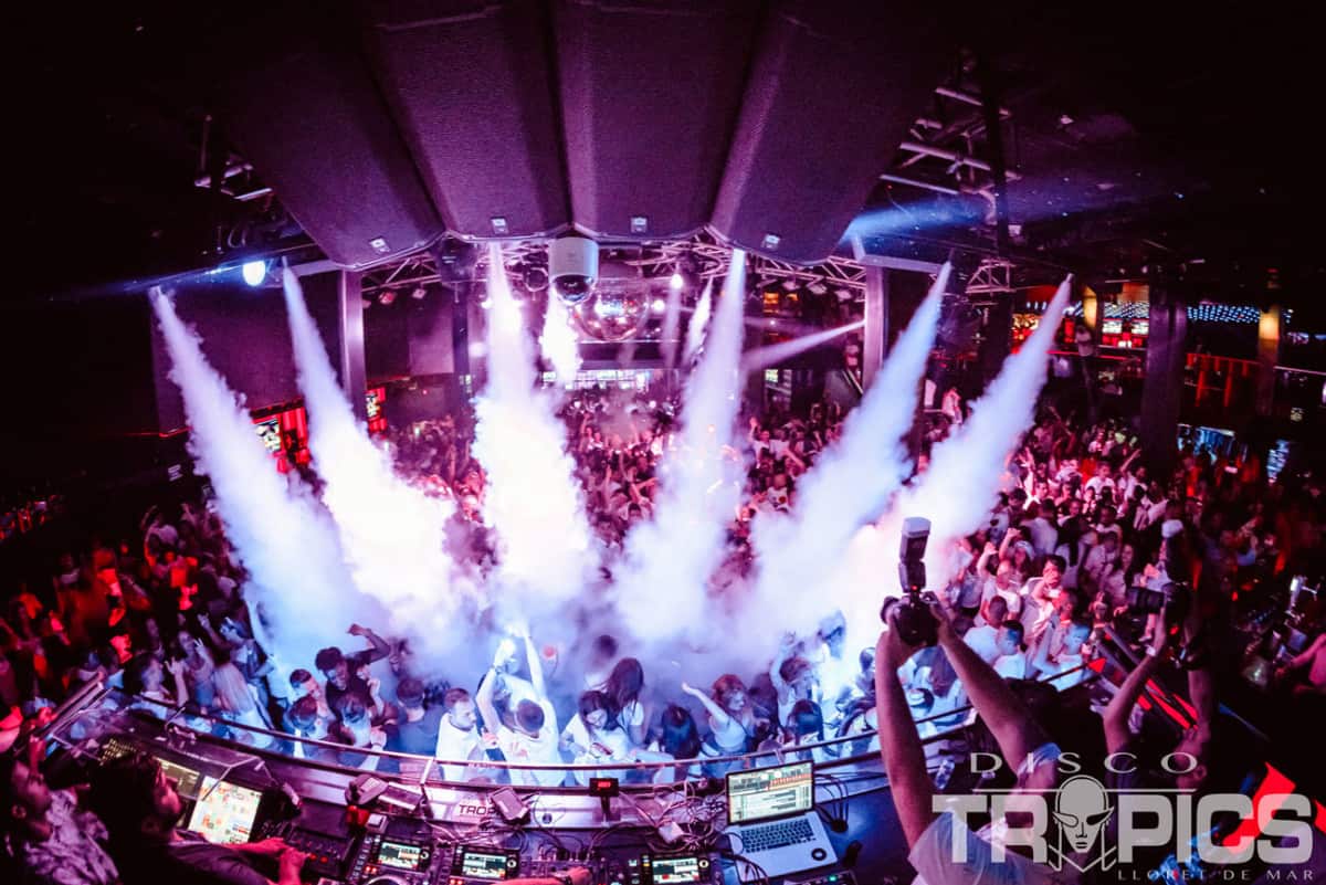 Disco Tropics - 1 van de Beste Clubs in Lloret de Mar - Lloret de Mar ...
